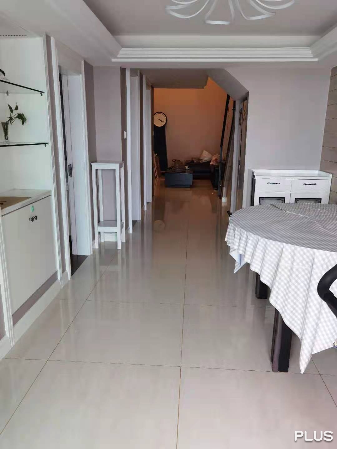 Regent International - Hangzhou Rentals - Hangzhou Expat Housing